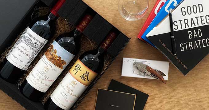 Make an Impact with the Best Corporate Gift | Wines Online - Wines ...